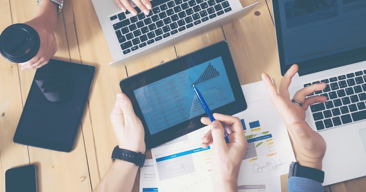 Moving Business Forward - Linmark - powered by Chanz Global